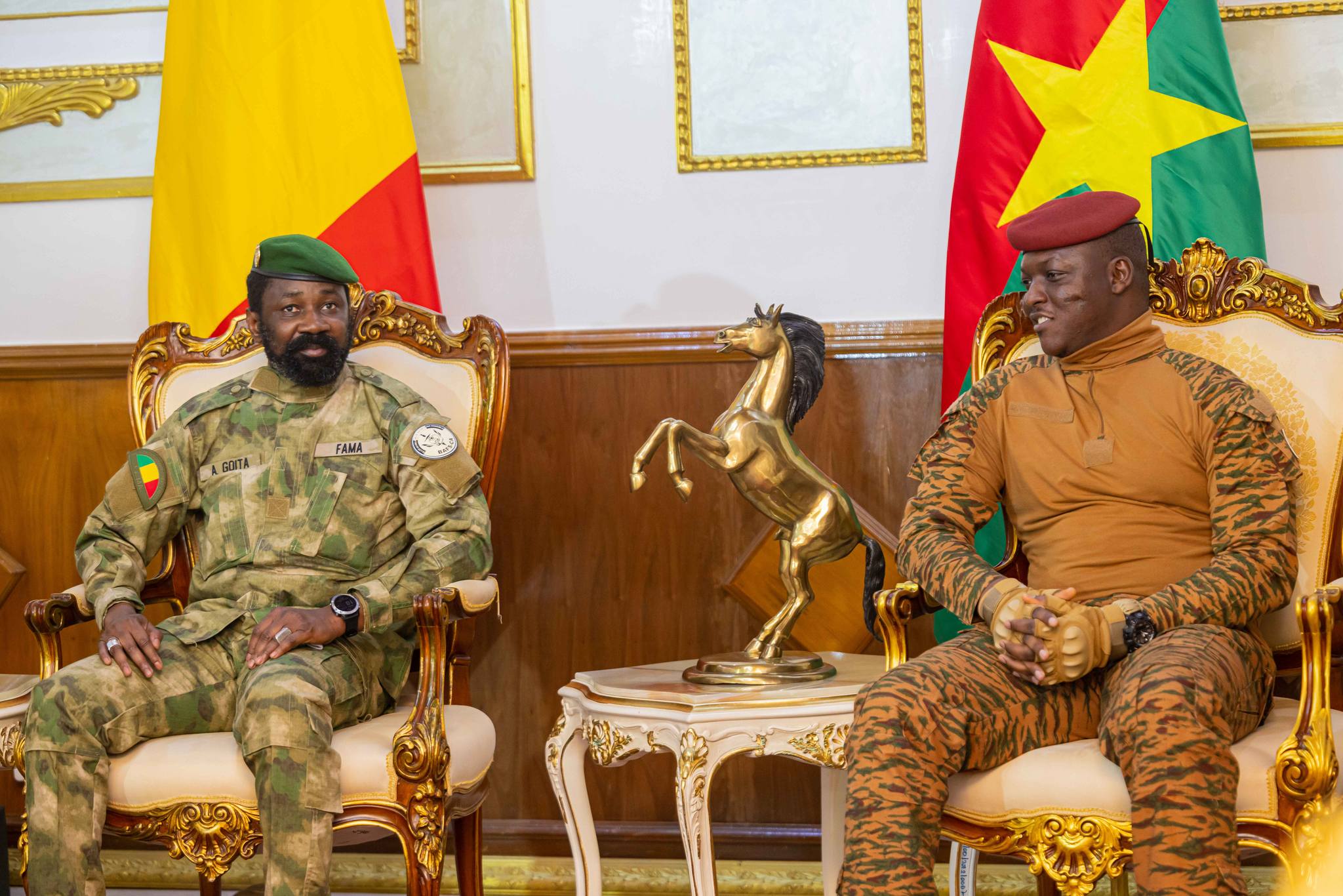 Renforcement de la coopération Mali-Burkina : La visite stratégique du ...